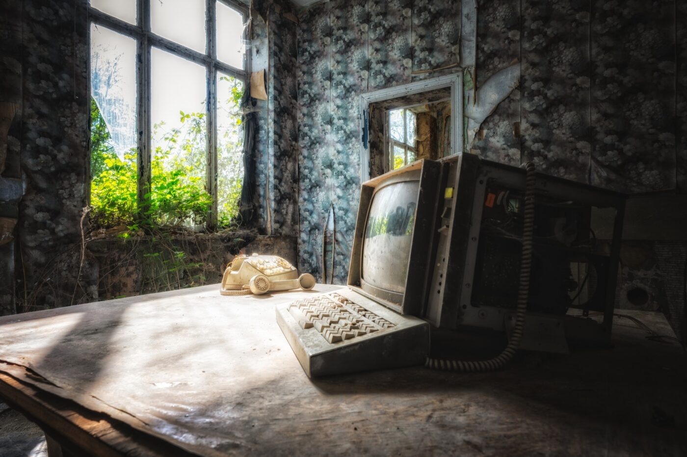 Why You Should Dispose of Old Desktop Computers—Key Reasons